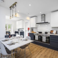 Rooms for rent Reading flatshare Reading house share rooms to let