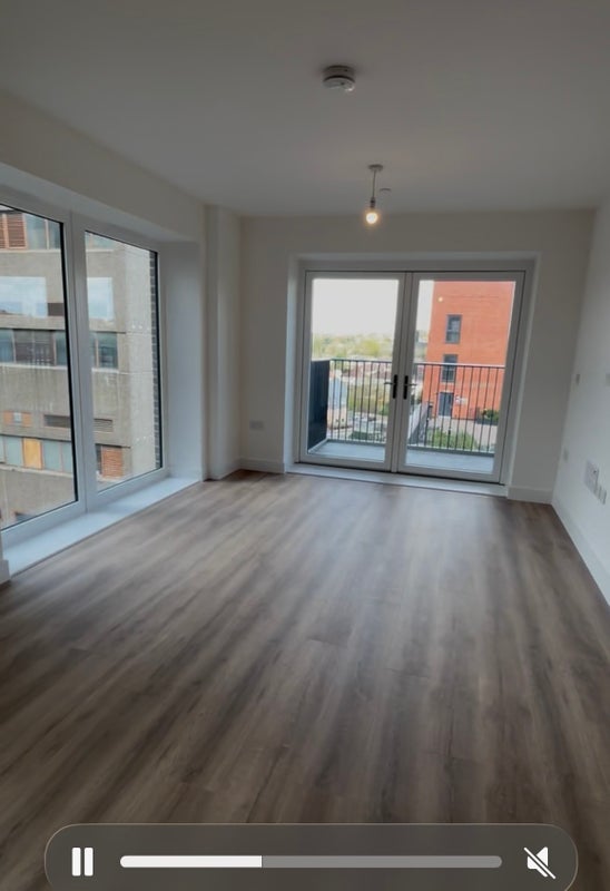 'Spacious Double room in a brand new flat' Room to Rent from SpareRoom