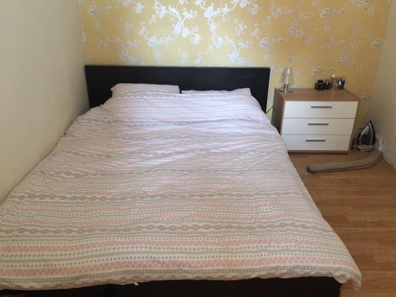'Lovely double room with double bed in flatshare' Room to Rent from ...