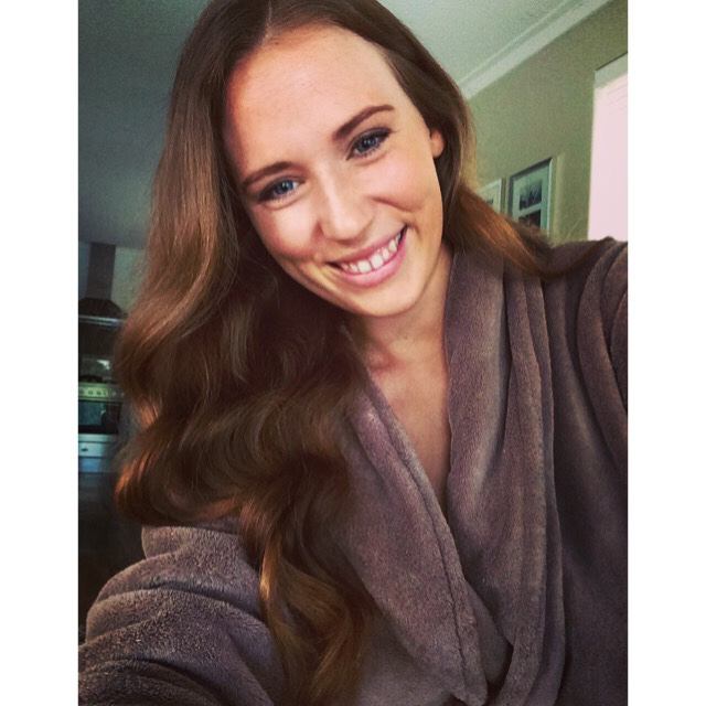 'Kira Phillips' Flatmate from SpareRoom