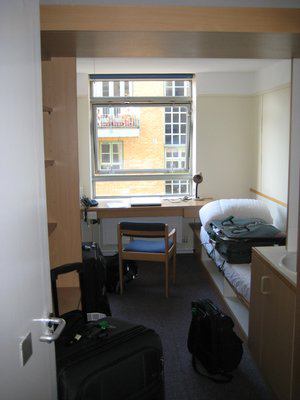 'LSE student hall (LSE postgrads only)' Room to Rent from SpareRoom