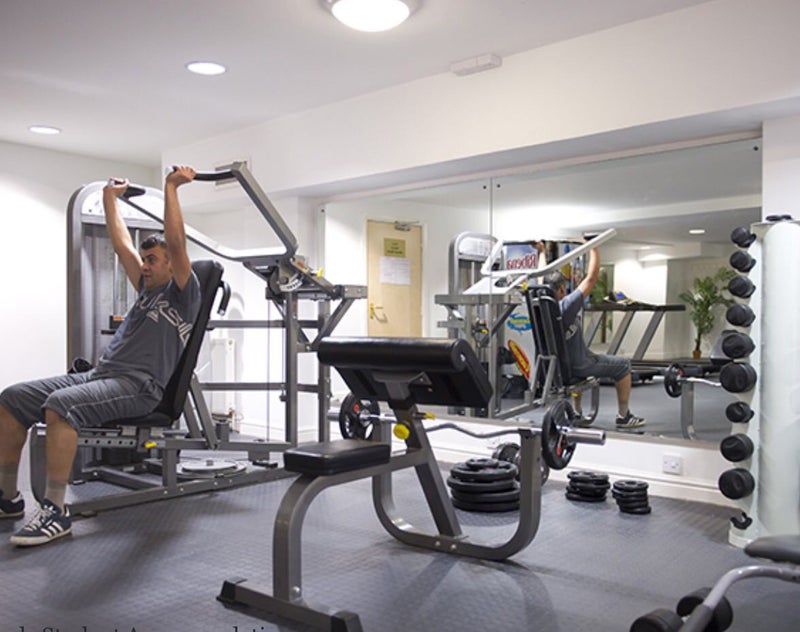 'Eldon Court Studio Available ' Room to Rent from SpareRoom