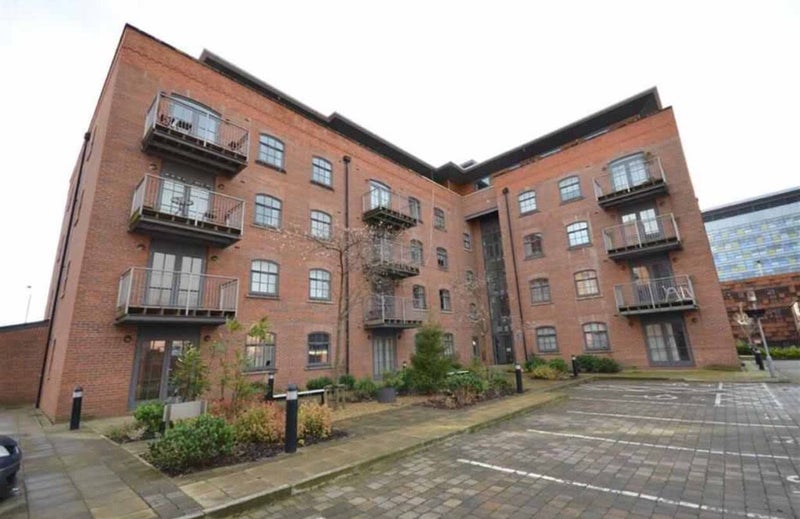 'Two-bedroom flat in Manchester city centre' Room to Rent from SpareRoom