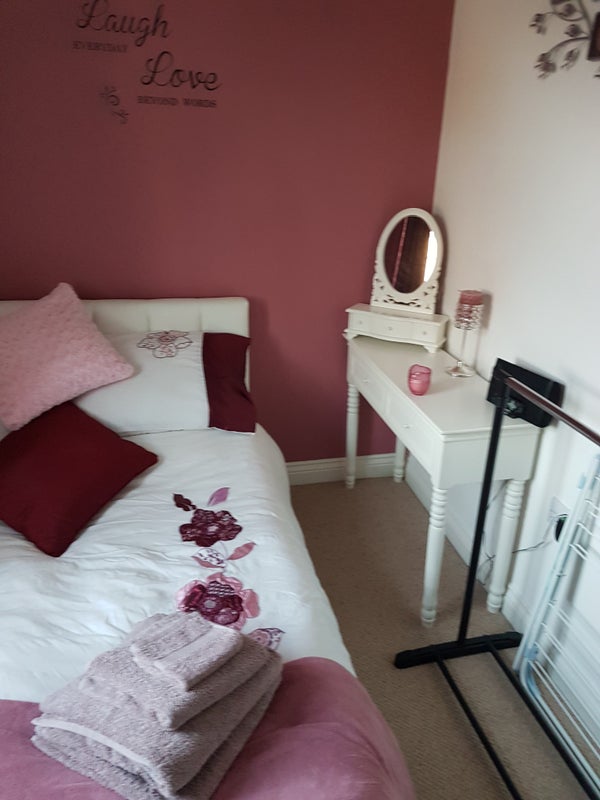 'Nice, clean tidy room in lovely house ' Room to Rent from SpareRoom