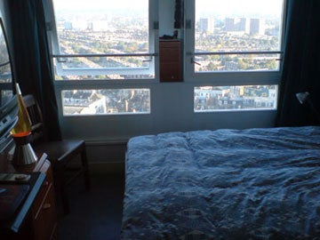 'Trellick Tower 21st floor flat room W10' Room to Rent from SpareRoom
