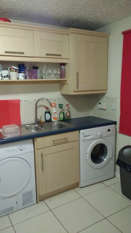 'Digby, Exeter. Double bedroom in 4 bed house.' Room to Rent from SpareRoom