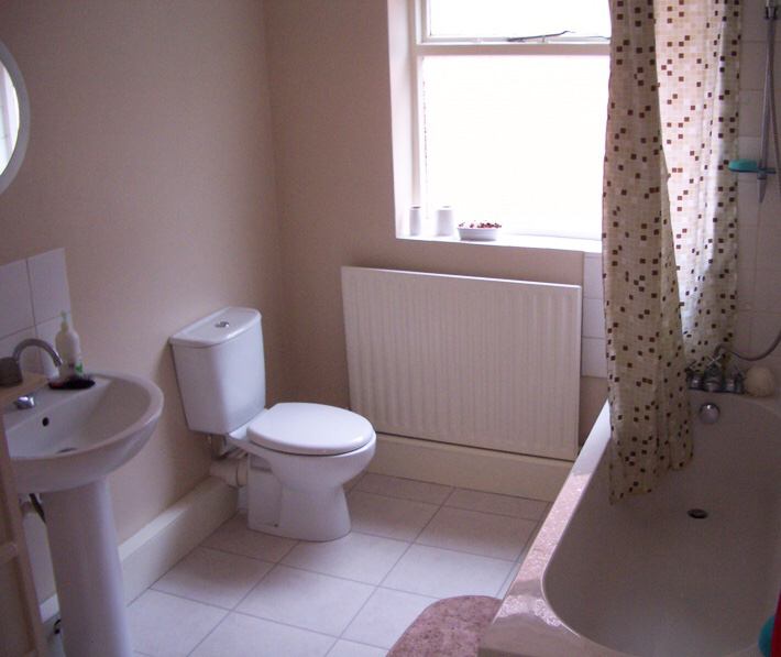 '. Fun & Friendly Housemate Wanted' Room to Rent from SpareRoom
