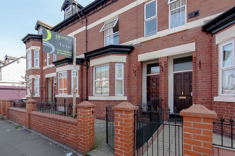 'Great Cheetham Street East, Salford' Room to Rent from SpareRoom