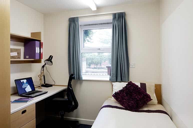 'NTU Norton Court en-suit students accommodation ' Room to Rent from ...