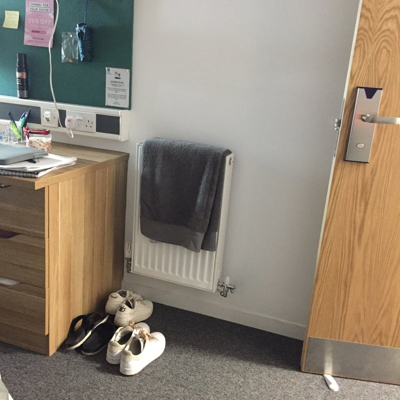 'Room Vacancy At Birley Campus Mmu' Room to Rent from SpareRoom