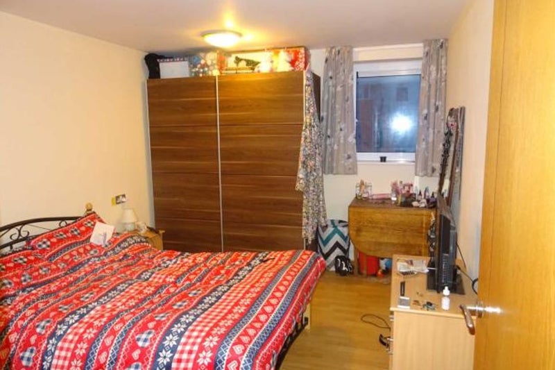 '2 Bed Woolwich Riverside Apt' Room to Rent from SpareRoom