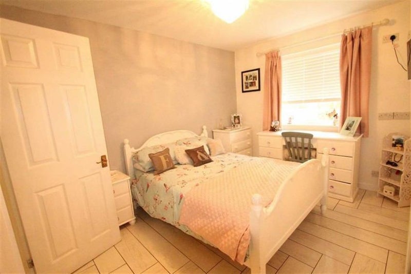 'Family household looking for a lodger ...' Room to Rent from SpareRoom