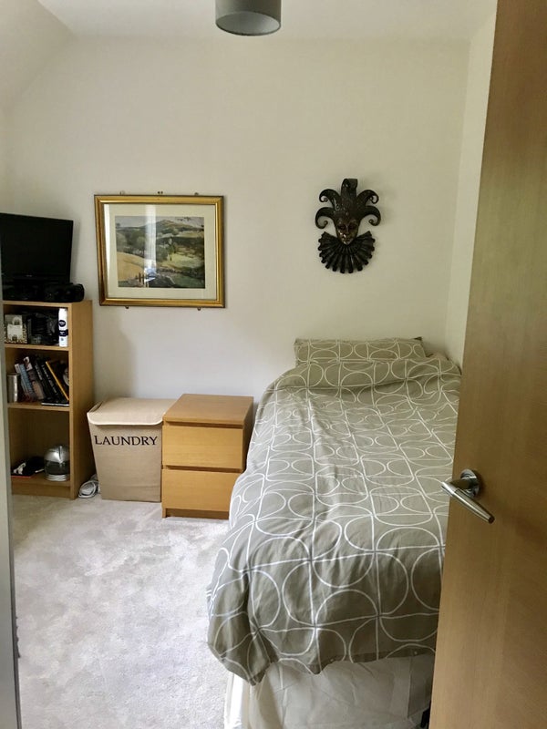 'Single Room fully furnished ' Room to Rent from SpareRoom