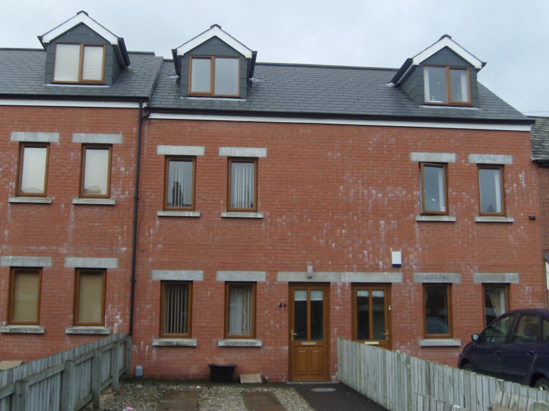 'Excellent double room availabe' Room to Rent from SpareRoom