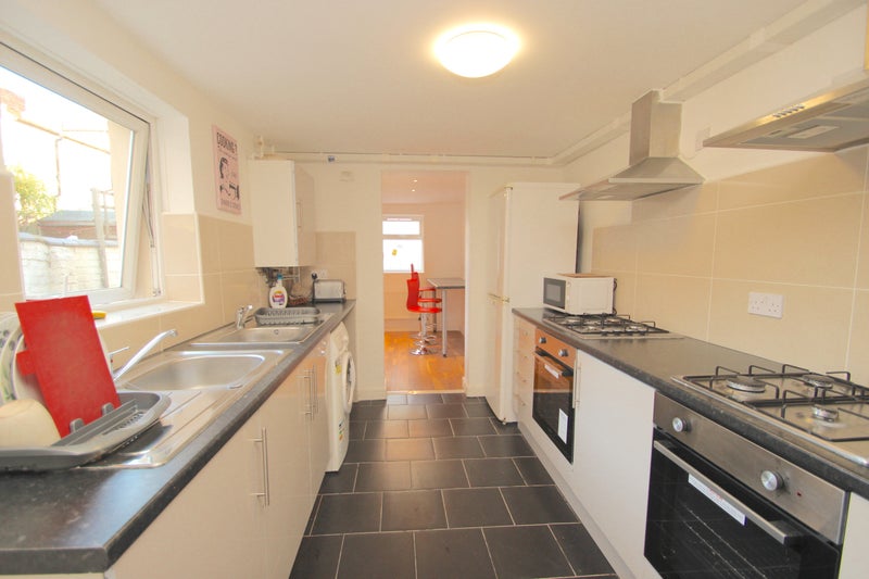 'En-suite double room Palk Road ' Room to Rent from SpareRoom