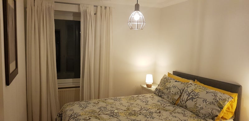 'Spacious/bright/airy peaceful room in flat' Room to Rent from SpareRoom