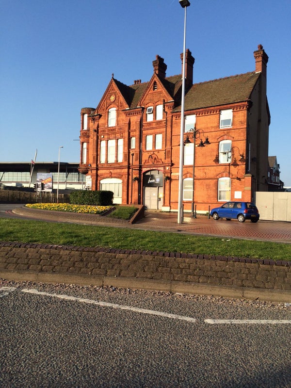 'Isaac Court -£450 per month-Bills Included-WIFI' Room to Rent from ...