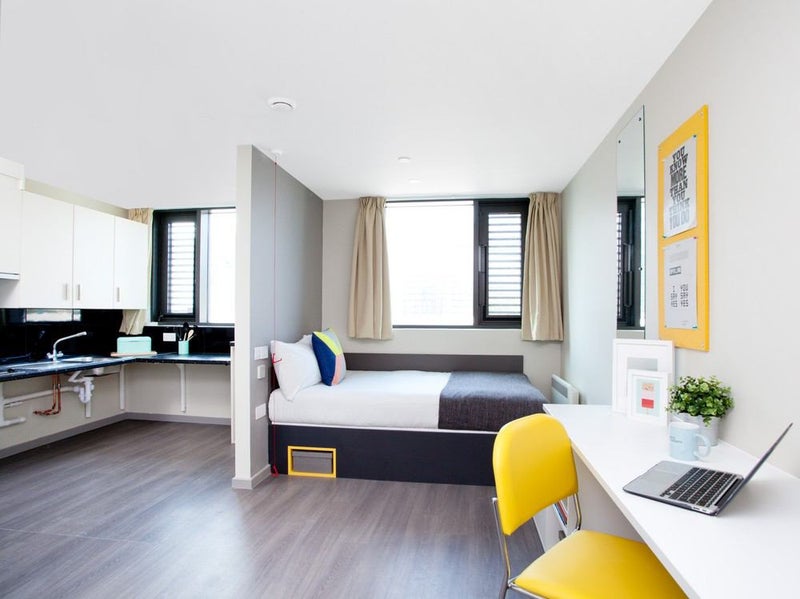 'Stapleton House Accesible Studio Accommodation' Room to Rent from ...