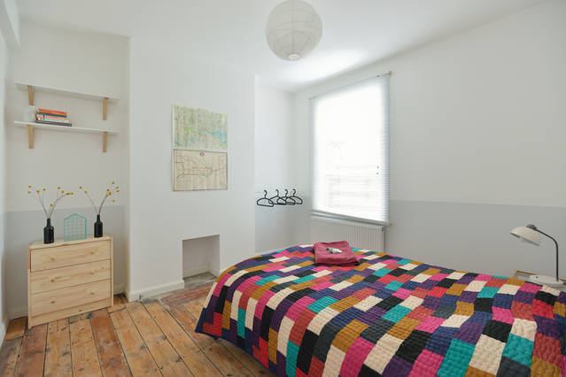 '2 x Large Doubles in Beautifully Renovated Home' Room to Rent from ...