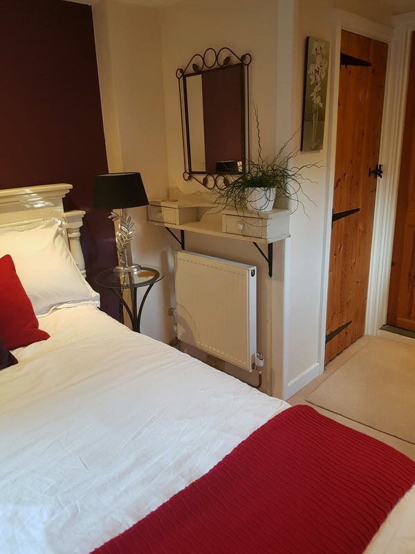 'Exceptional Room In Exceptional House In Haverhill' Room to Rent from ...