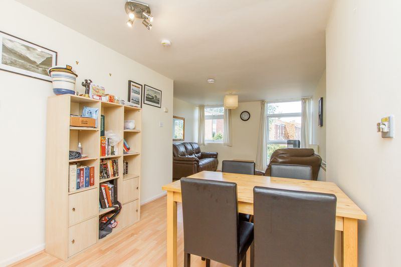 'Summertown double bedroom shared house' Room to Rent from SpareRoom