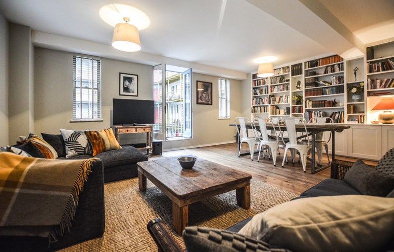 'Stunning, spacious flat.' Room to Rent from SpareRoom