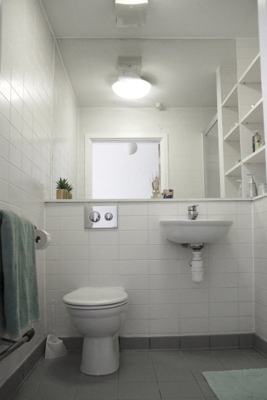 'Hyelm - Old Street - Key Worker Rooms Available' Room to Rent from ...