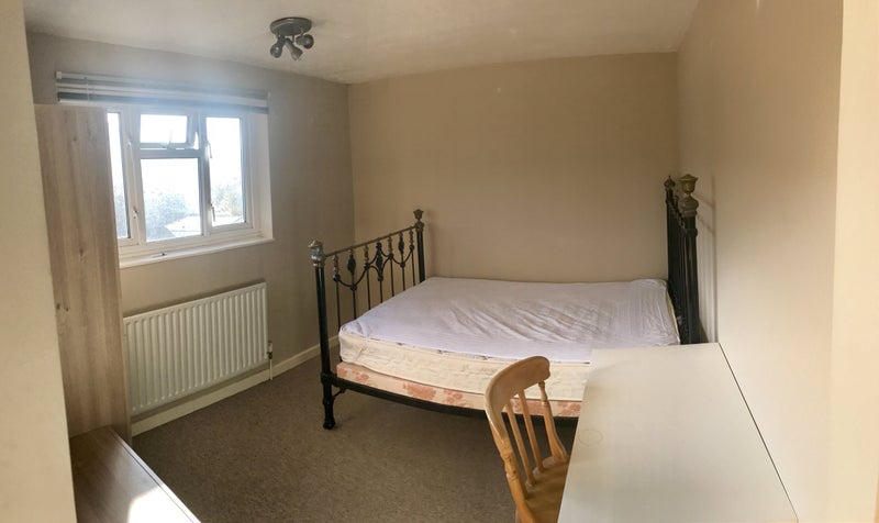 'Double room available from March 14th' Room to Rent from SpareRoom