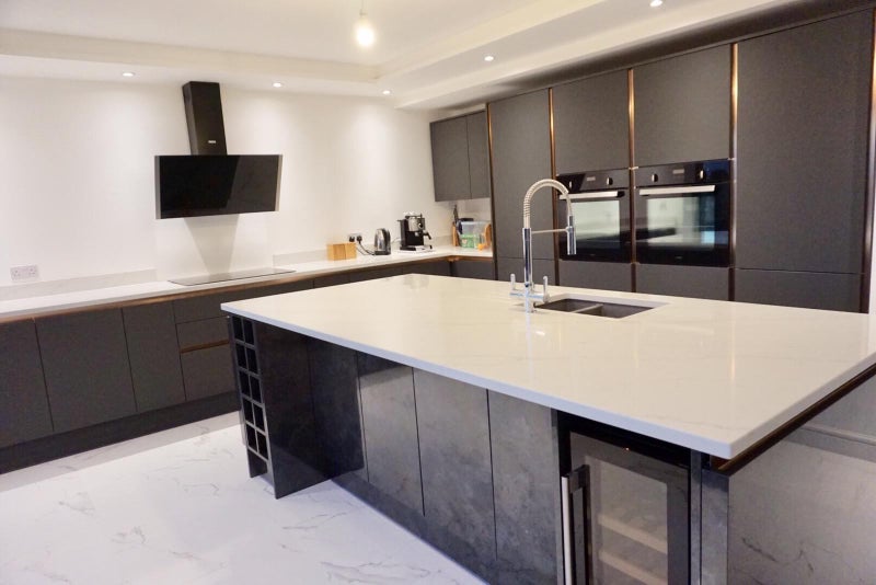 'Spacious clean house in semi rural setting' Room to Rent from SpareRoom