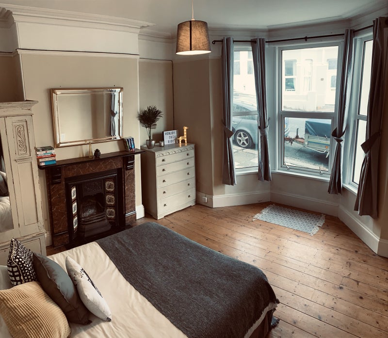 '£460pcm beautiful room in a homely HMO!' Room to Rent from SpareRoom