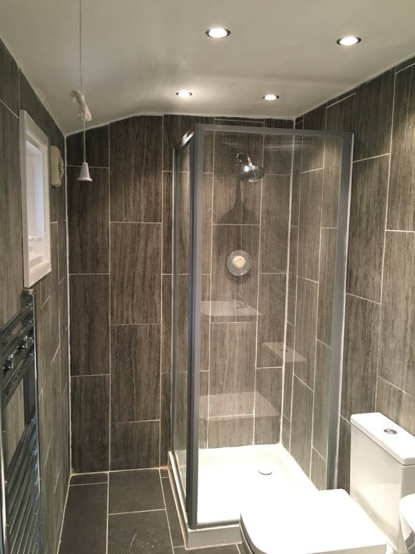 'Larger than double close to Thornton Heath Station' Room to Rent from ...