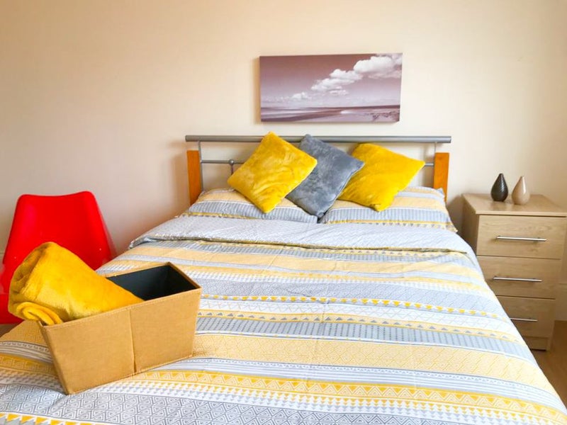 'Spacious, Entirely Self Contained Student Rooms' Room to Rent from ...