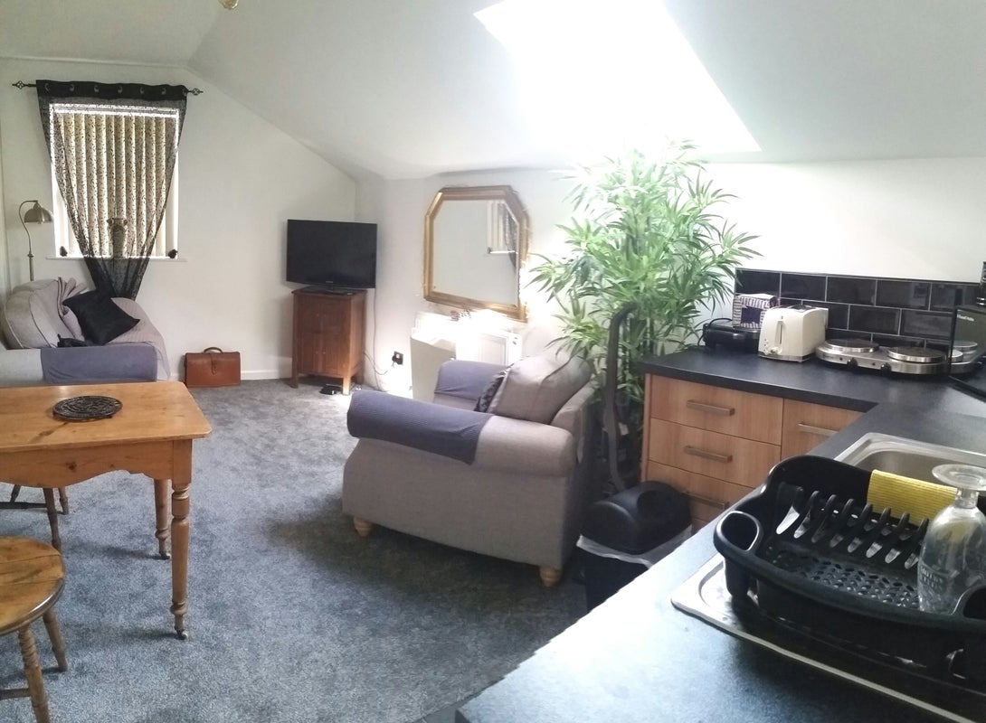  Xmas Availability Self Contained Anexe Room To Rent From SpareRoom