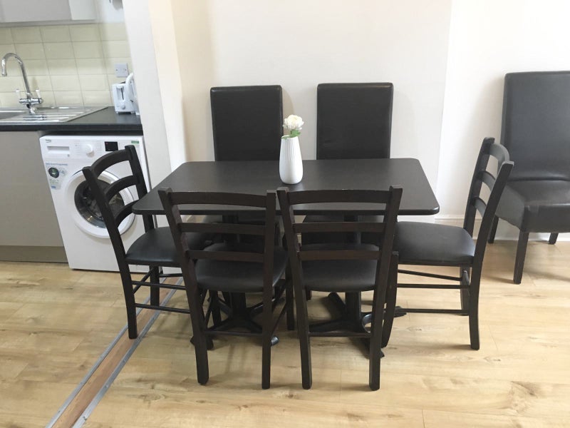 'Modern Double - 3Mins Walk To Norbiton Station' Room to Rent from ...