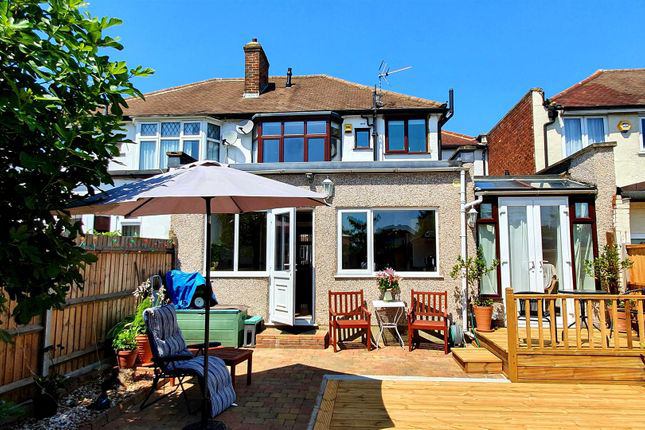 'Self contained annex with separate entrance' Room to Rent from SpareRoom