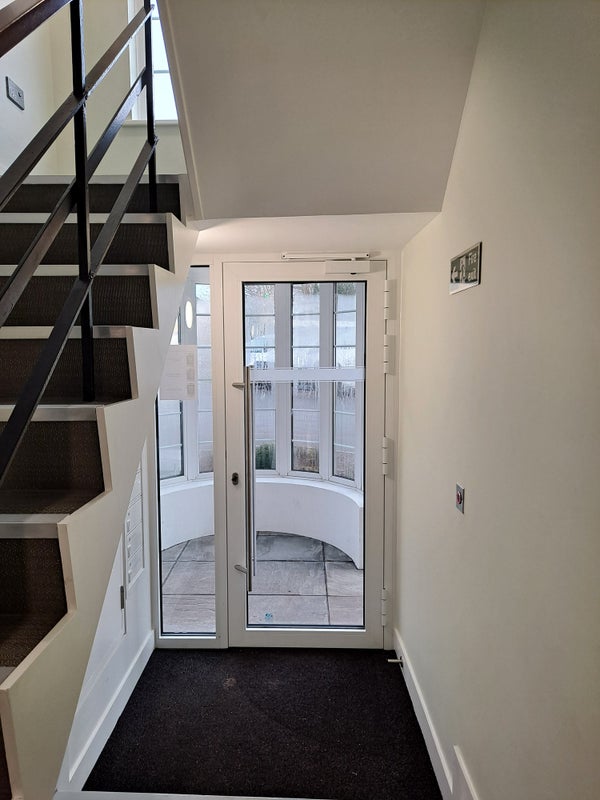 '1 double room in 2 bedroom flat' Room to Rent from SpareRoom