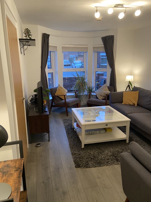 'Double rooms in East Belfast' Room to Rent from SpareRoom