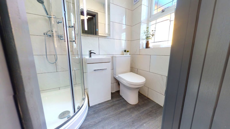 'Amazing Southall Bespoke En-Suite Studio Rooms' Room to Rent from ...