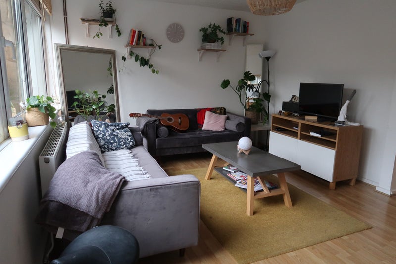'Double Bedroom Stockwell ' Room to Rent from SpareRoom