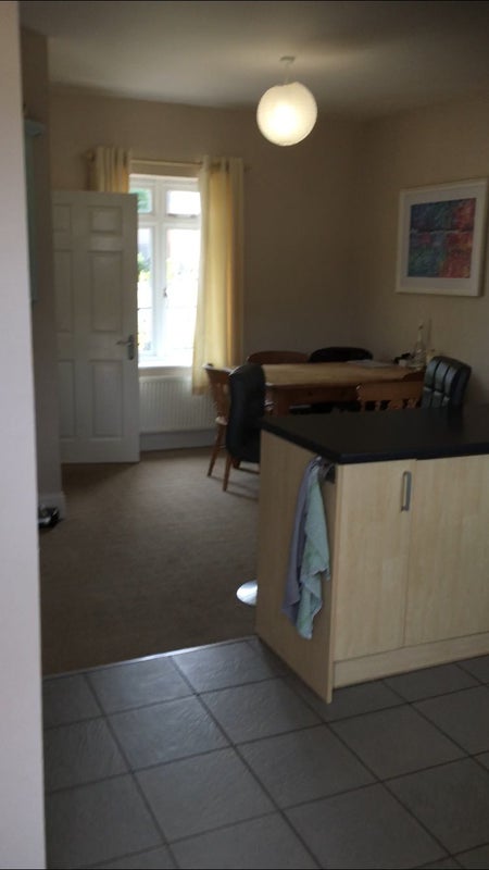 'Large Double bedroom 23m2 with en-suite bathroom' Room to Rent from ...
