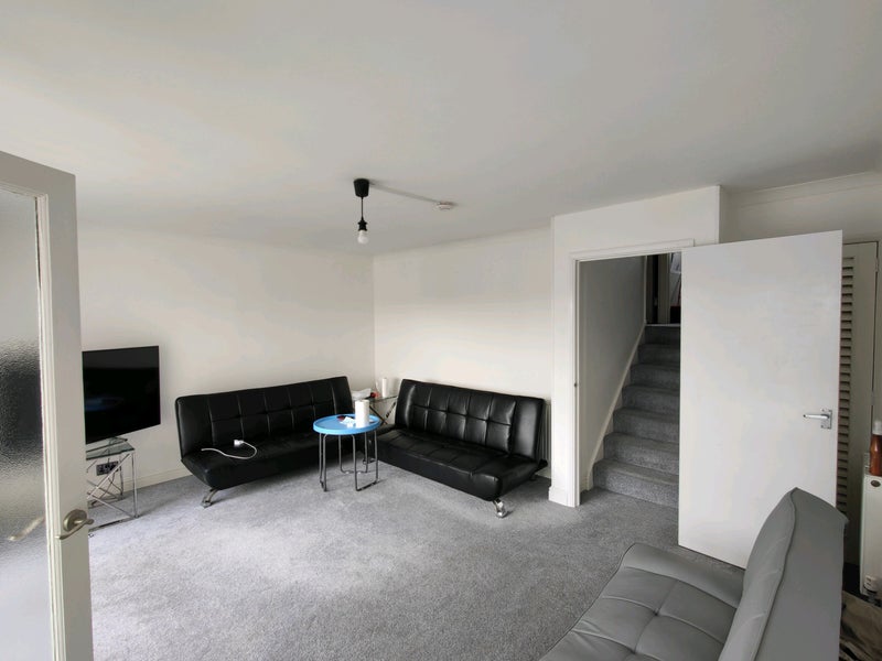 'Single Room - Professionals house.' Room to Rent from SpareRoom