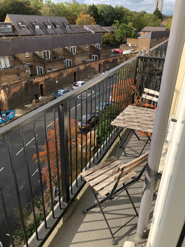 'Room available in lovely Wapping flat' Room to Rent from SpareRoom