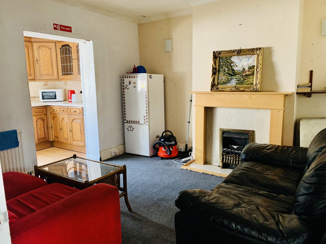 Nice Single Room Available In A Student House Room To Rent From Nice Single Room Available In A Student House Room To Rent From