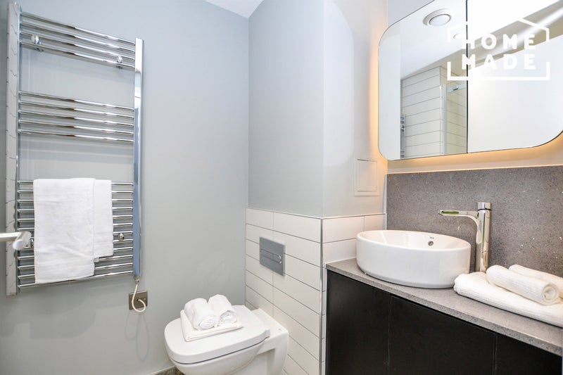 'A brand new studio apartment in WEM Tower' Room to Rent from SpareRoom