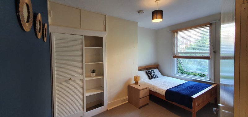 'Great Size double room in a 4bed HMO' Room to Rent from SpareRoom