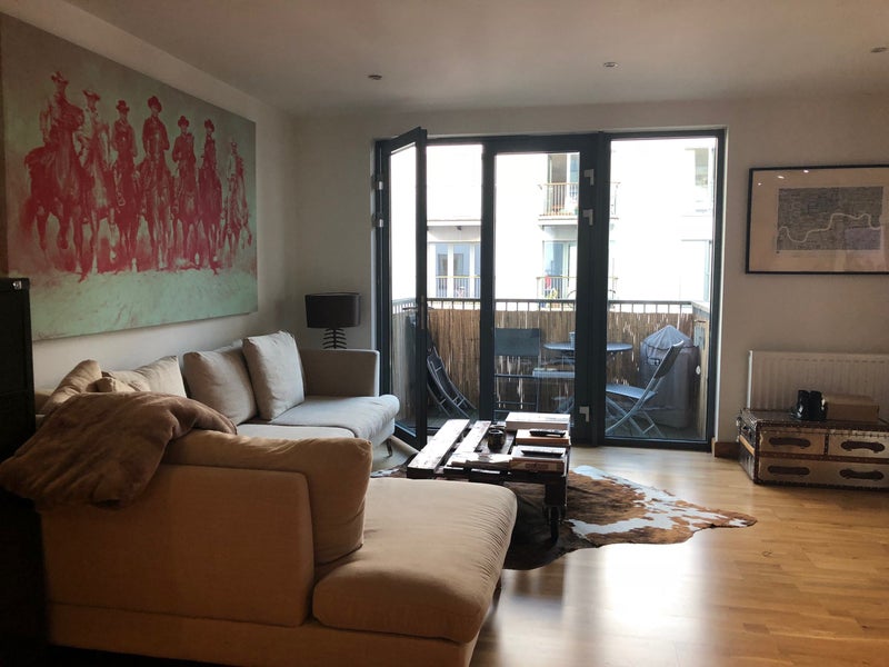 'Large en-suite Room Omega Works Hackney Wick' Room to Rent from SpareRoom