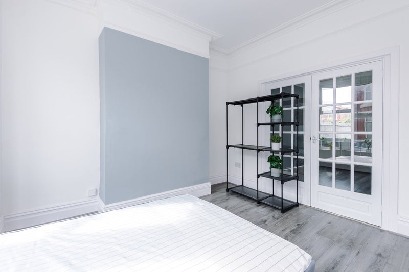 'Room 1 Remaining | Renovated House In L4' Room to Rent from SpareRoom