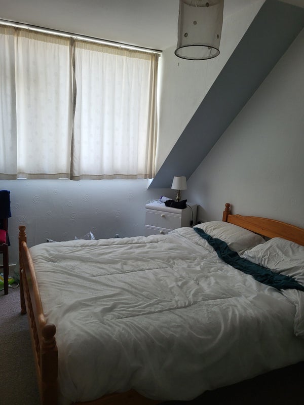 'Double room available to rent. Shared facilities. ' Room to Rent from ...