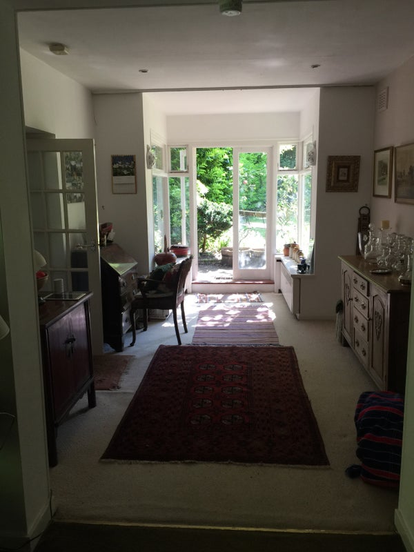 'Looking For A Female Lodger £200 Pcm ' Room to Rent from SpareRoom