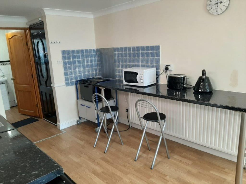 Spacious Selfcontained Stunning Studio Rent 900 Room To Rent From Spacious Selfcontained Stunning Studio Rent 900 Room To Rent From
